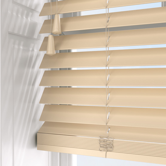 Opulence Linen Wooden Venetian Blind | Blinds Direct