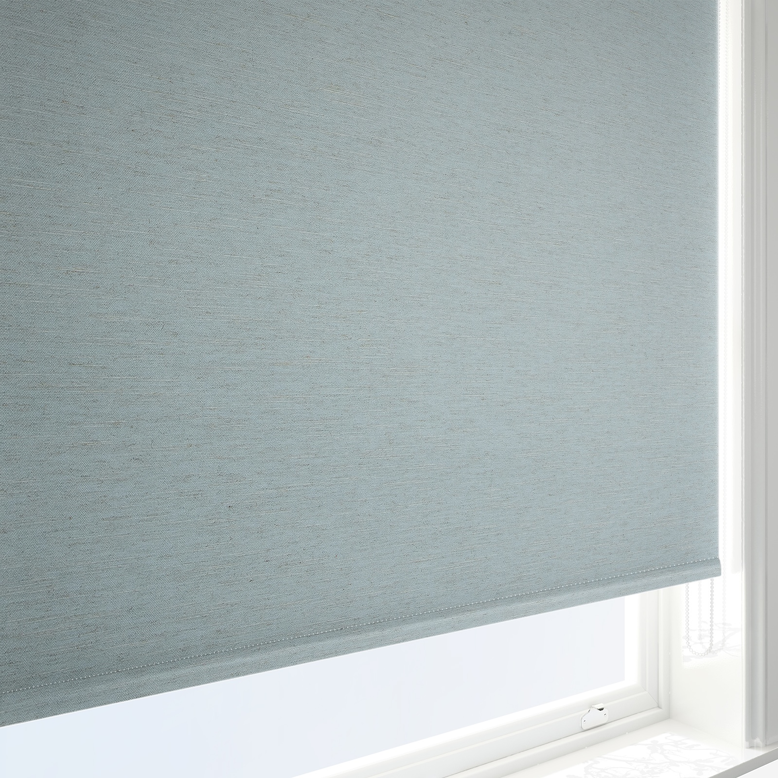 Linenweave Blackout Iron Roller Blind | Blinds Direct
