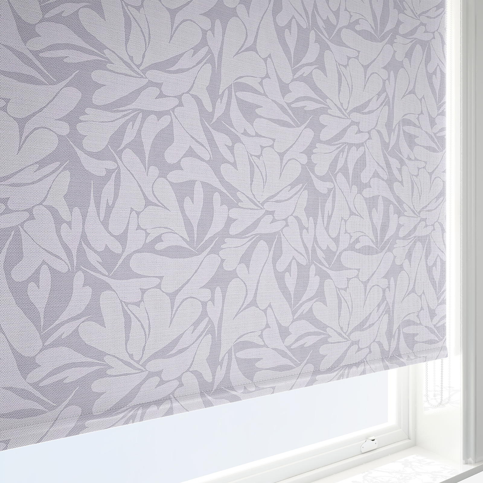 Sonova Studio Morphed Love Lavender Roller Blind | Blinds Direct