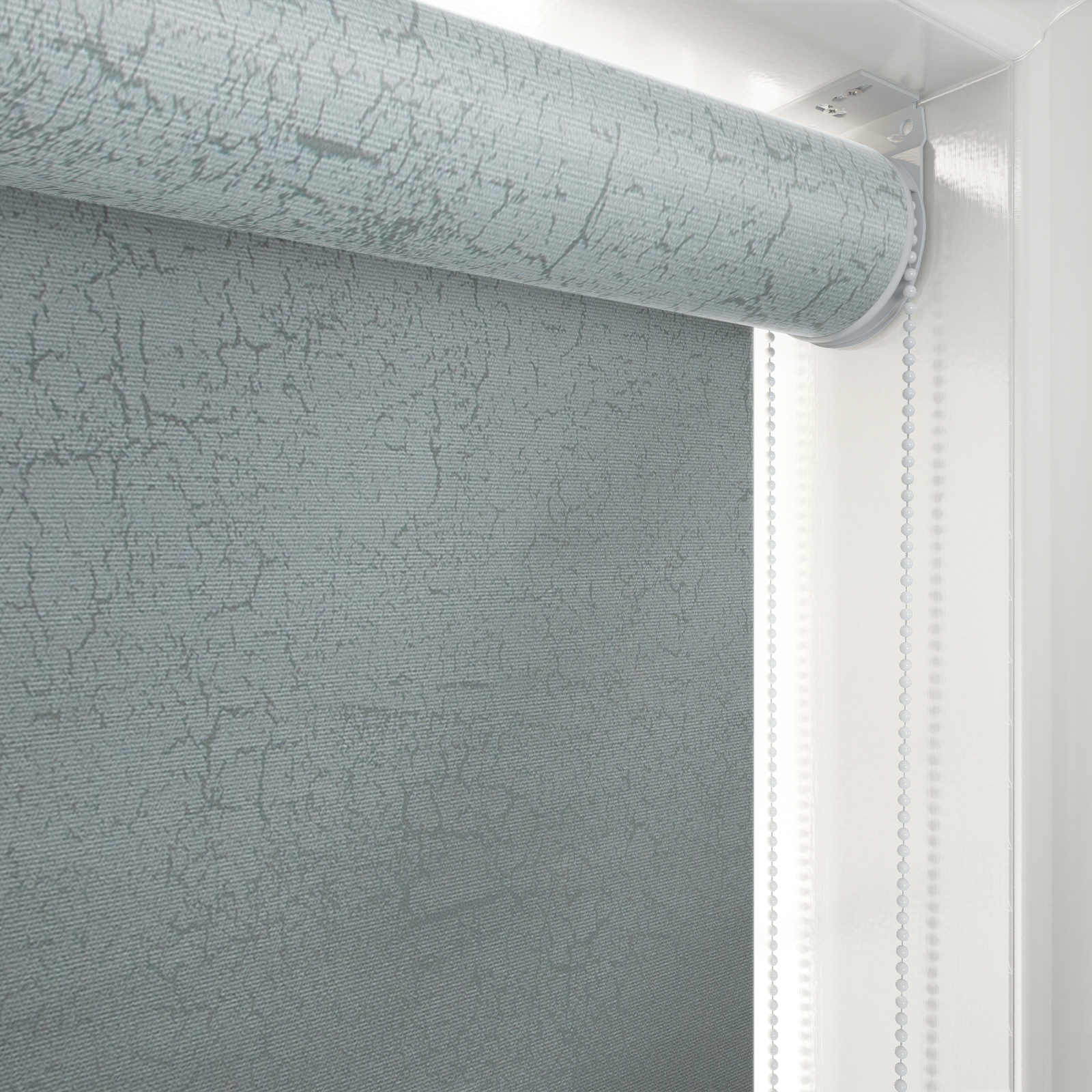 Metz Ash Roller Blind | Blinds Direct