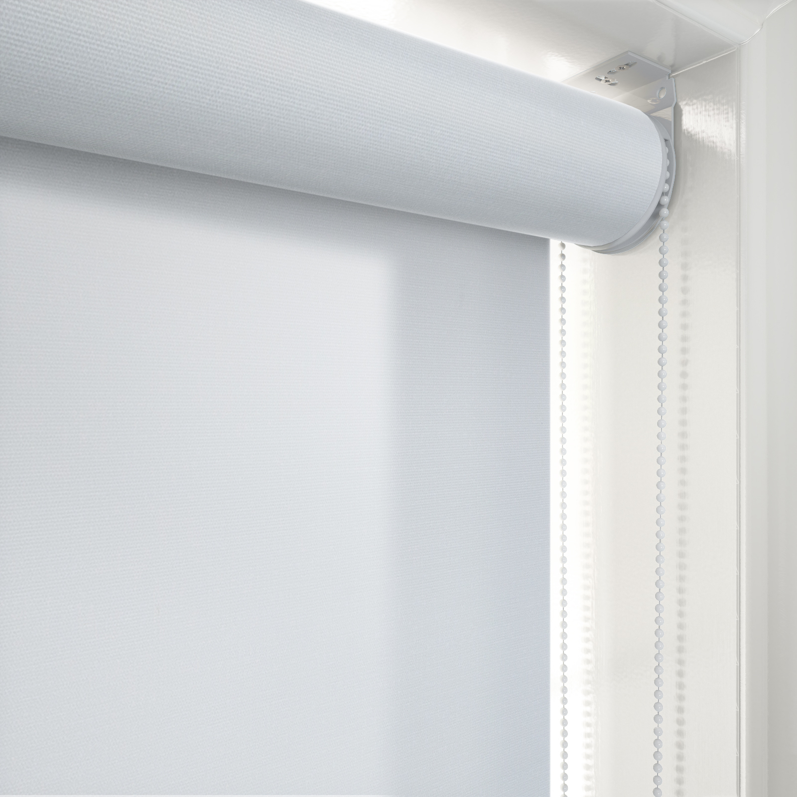 Sirocco White Roller Blind | Blinds Direct