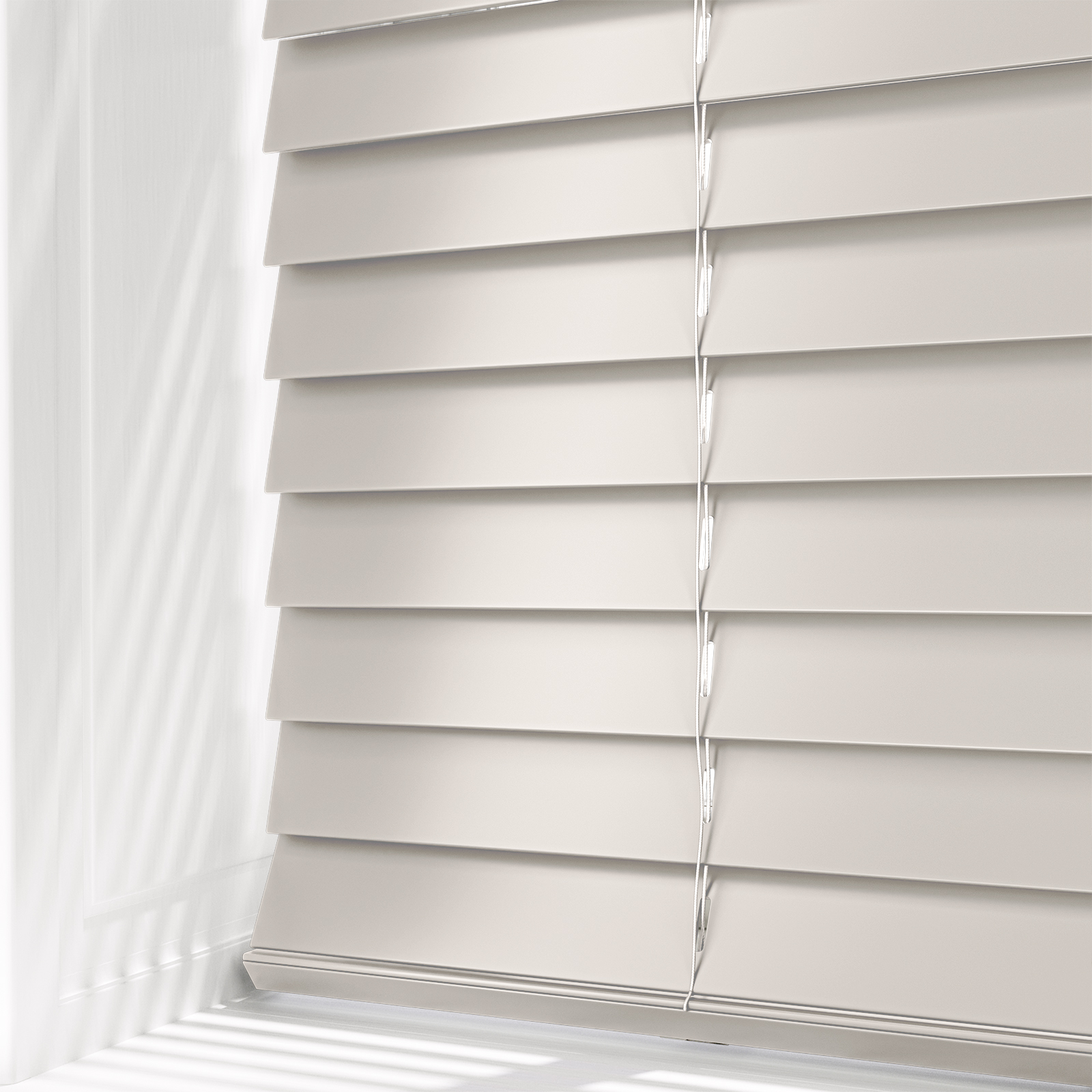 WoodLux Alabaster Faux Wood Venetian Blind | Blinds Direct